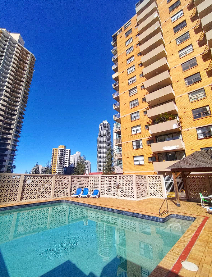 Paradise Tower Private Apartments | Official Gold Coast Schoolies Accommodation 2025 & 2026